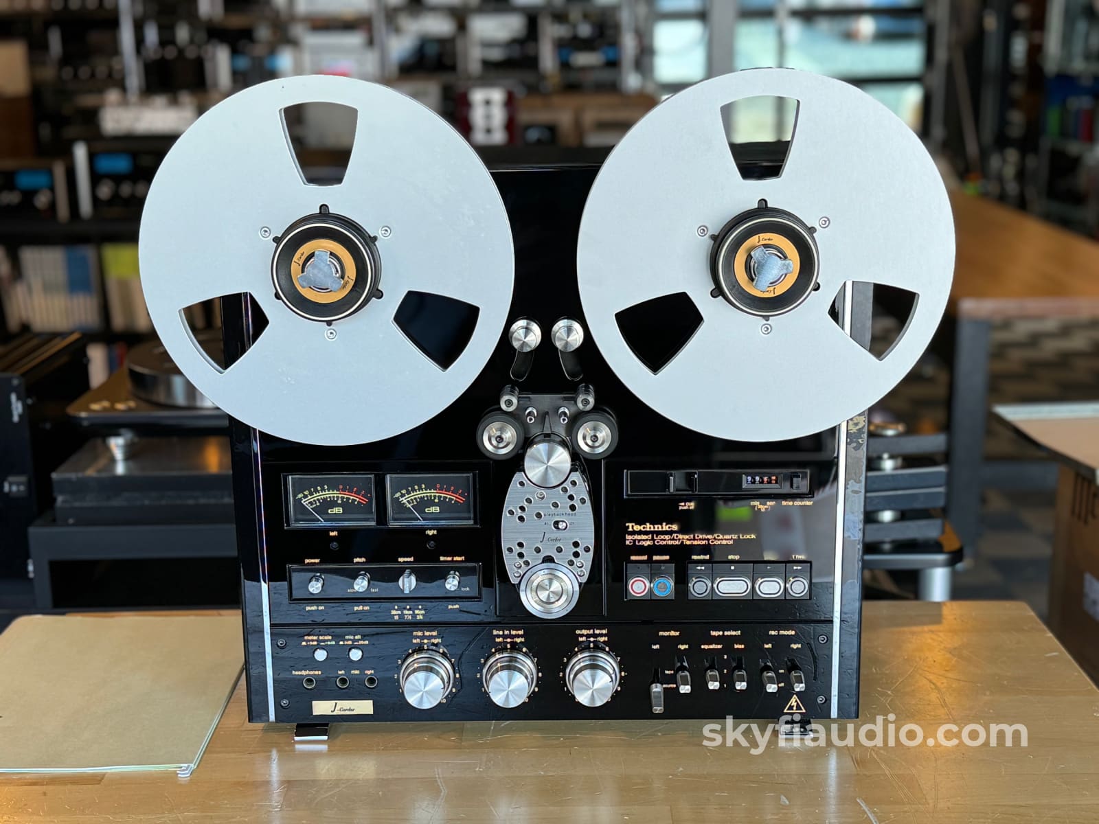 Custom Technics RS-1500 Reel to Reel - Completely Restored and Upgrade