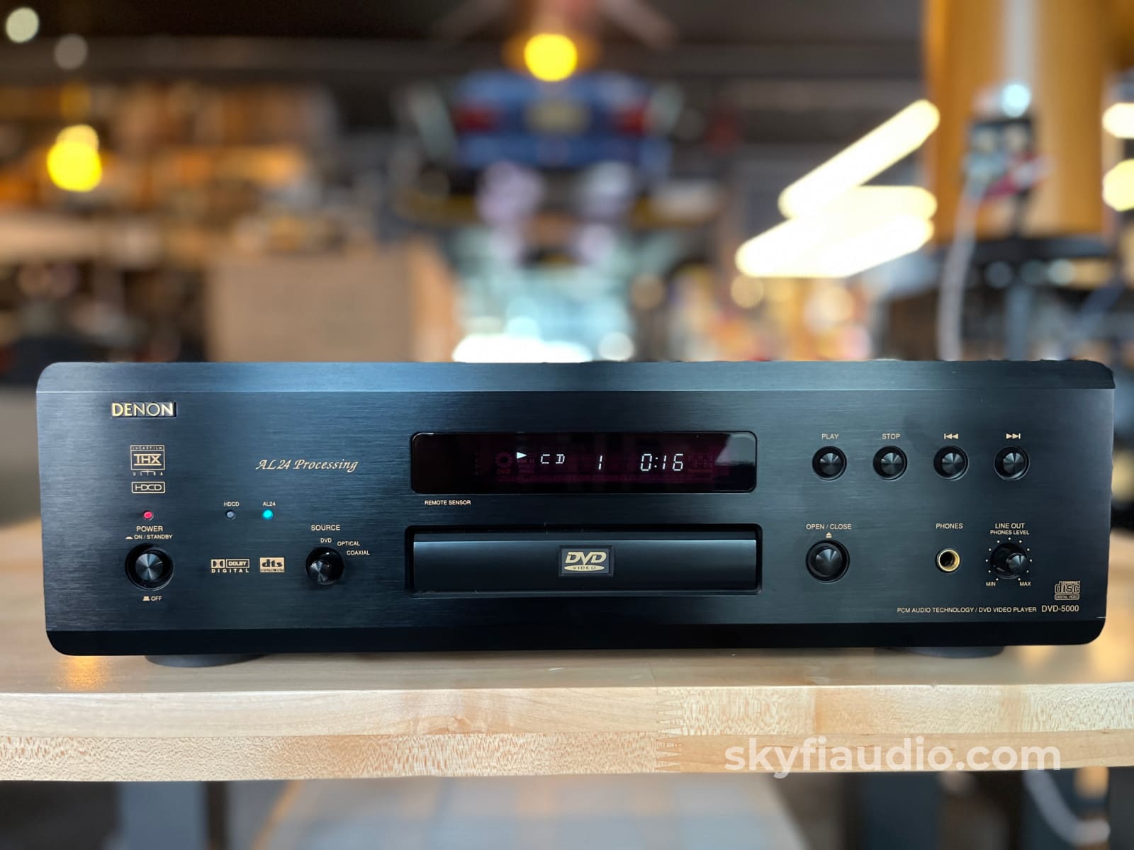 Denon DVD-5000 CD/HDCD/DVD Player with Built-In 24-Bit DAC