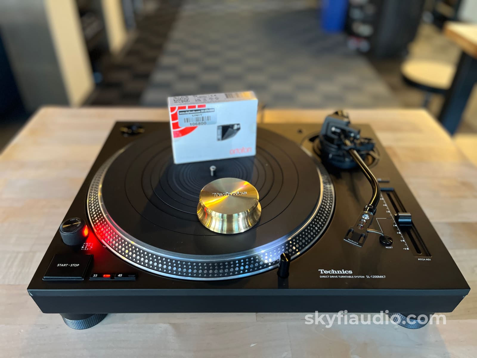 Technics SL-1200MK7 Turntable with New Ortofon 2M Black LVB Phono Cart