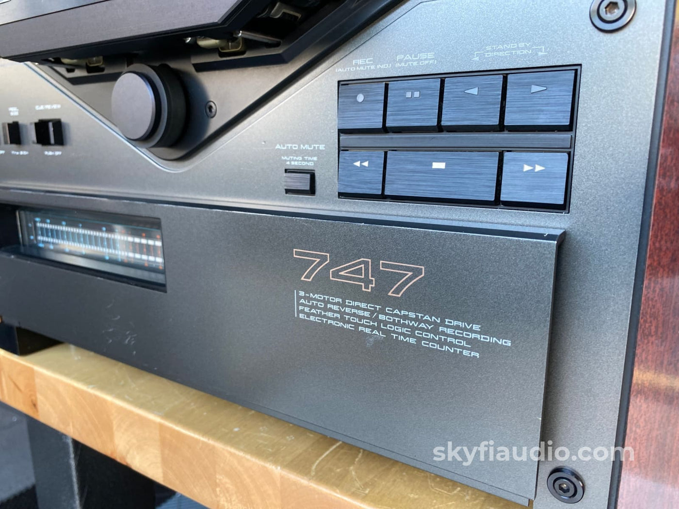 Akai GX-747 Reel to Reel In Rare Dark Gray Finish