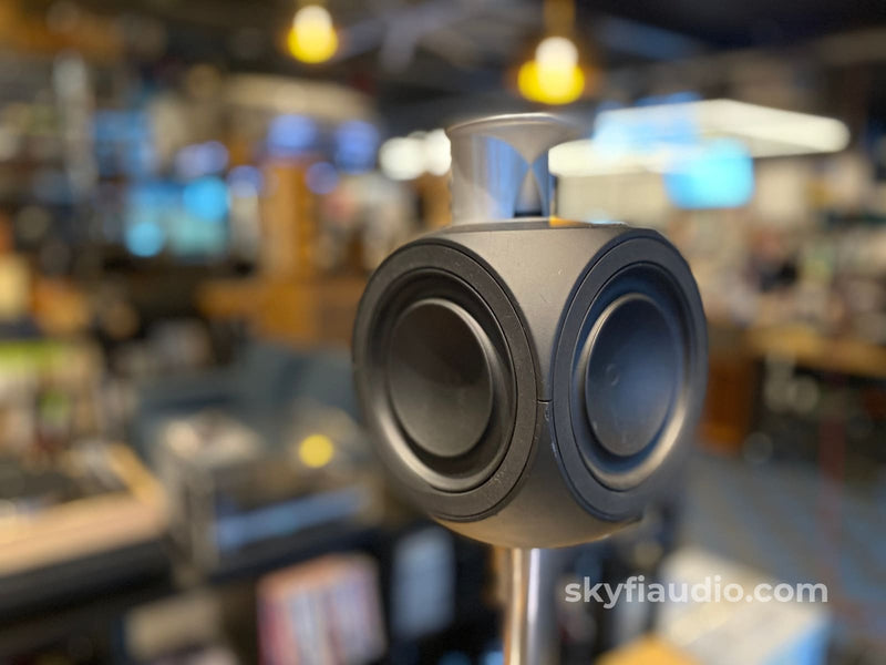 Bang & Olufsen Beosound 3000 and Beolab 3 Speakers (Complete System)