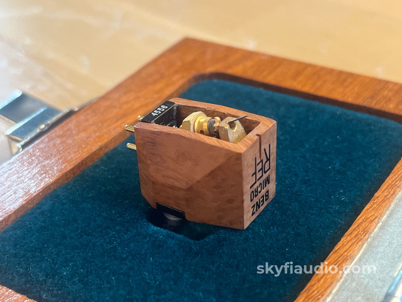 Benz Micro REF MC (Moving-Coil) Phono Cartridge