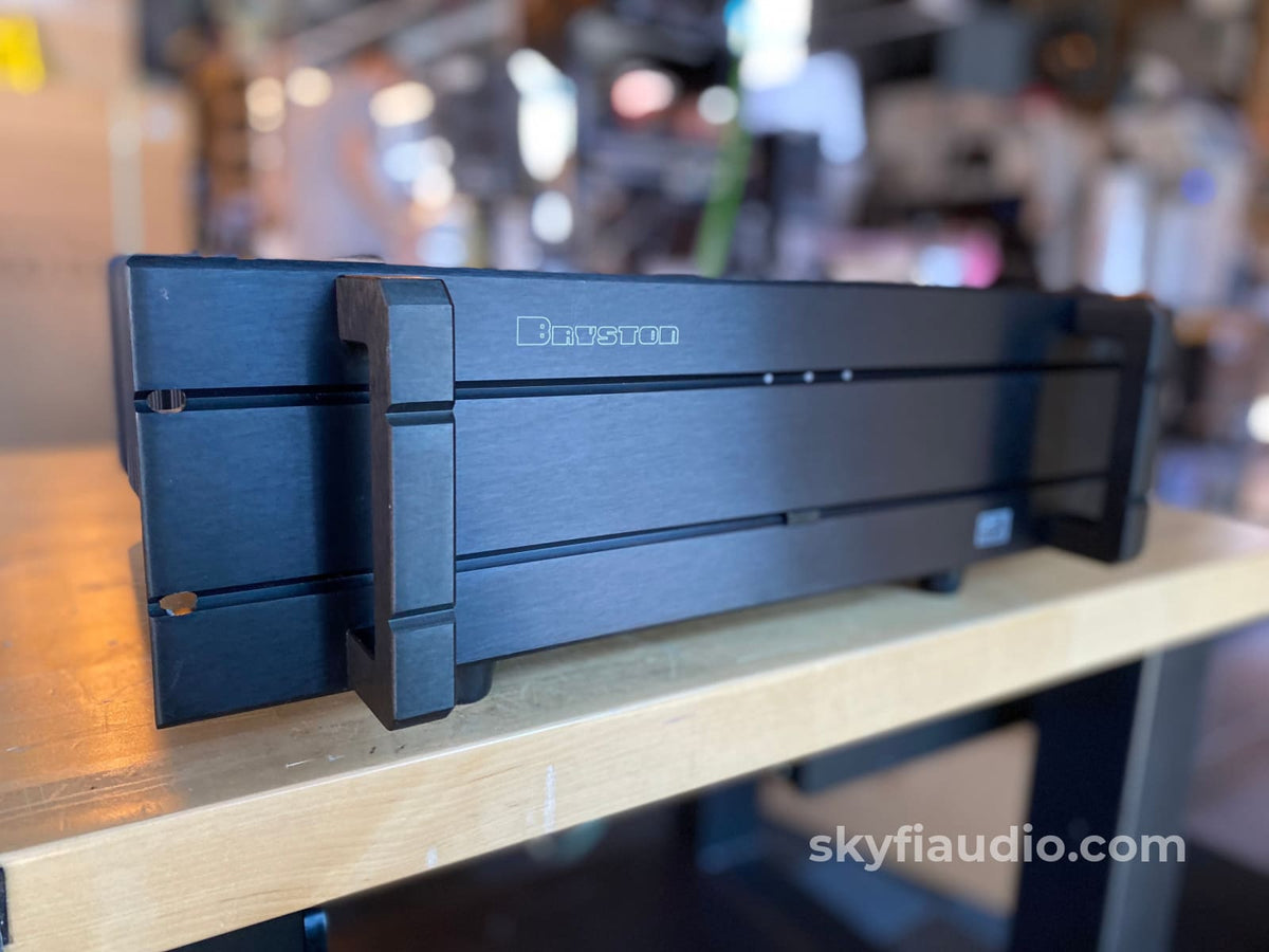 Bryston 5B-ST 3 Channel Solid State Amplifier