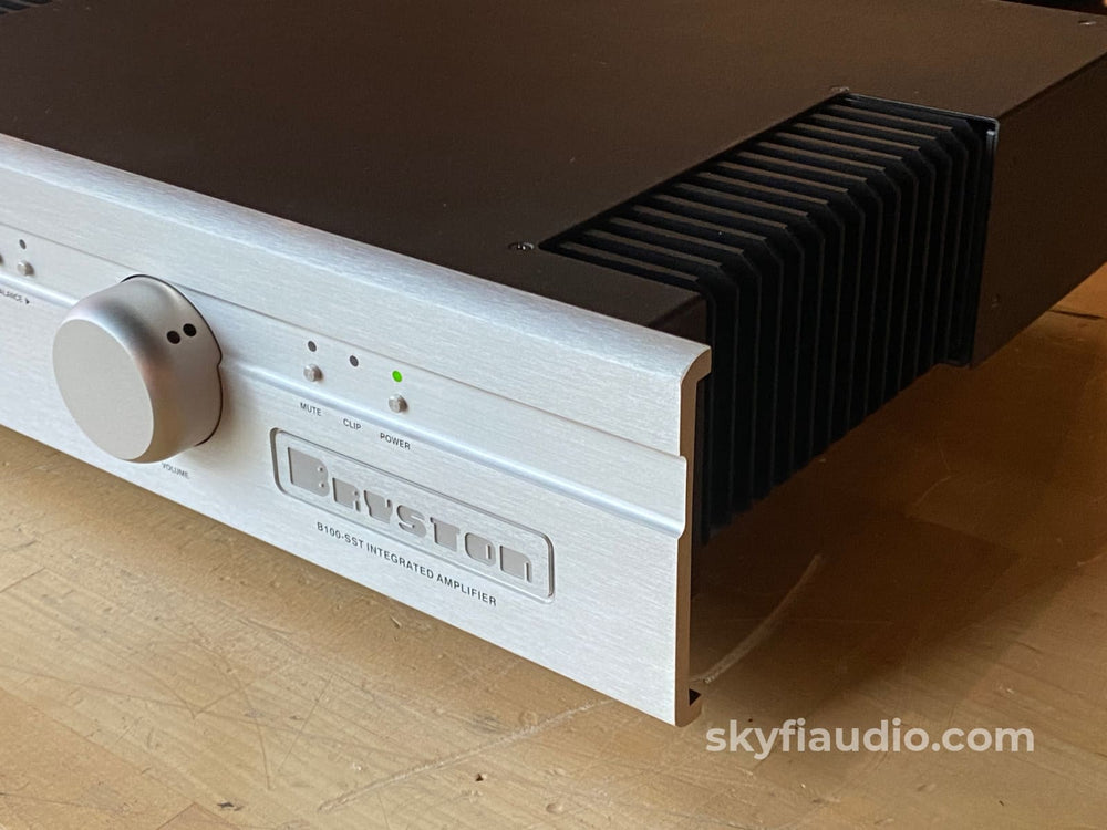 Bryston B100-SST Solid State Integrated Amplifier