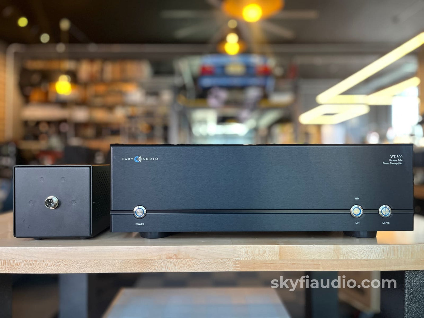 Cary VT-500 Tube Phono Preamplifier - Factory Serviced