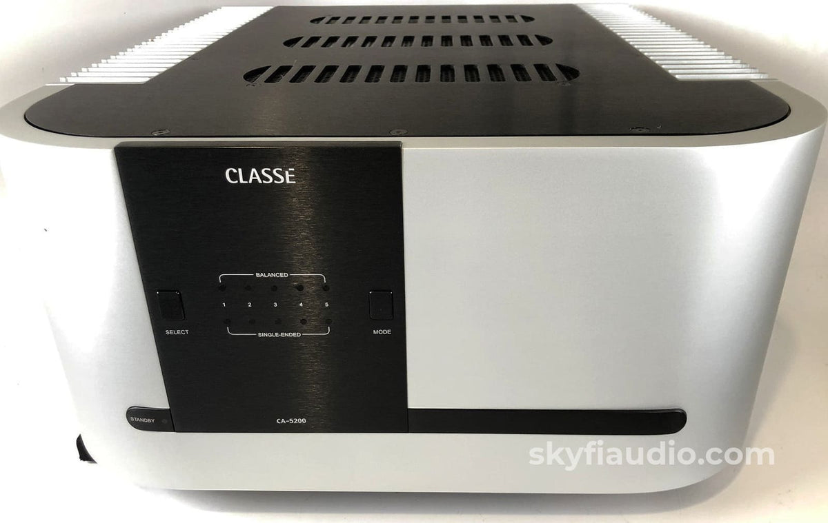 Classe CA-5200 Home Theater Amplifier 5 x 200W