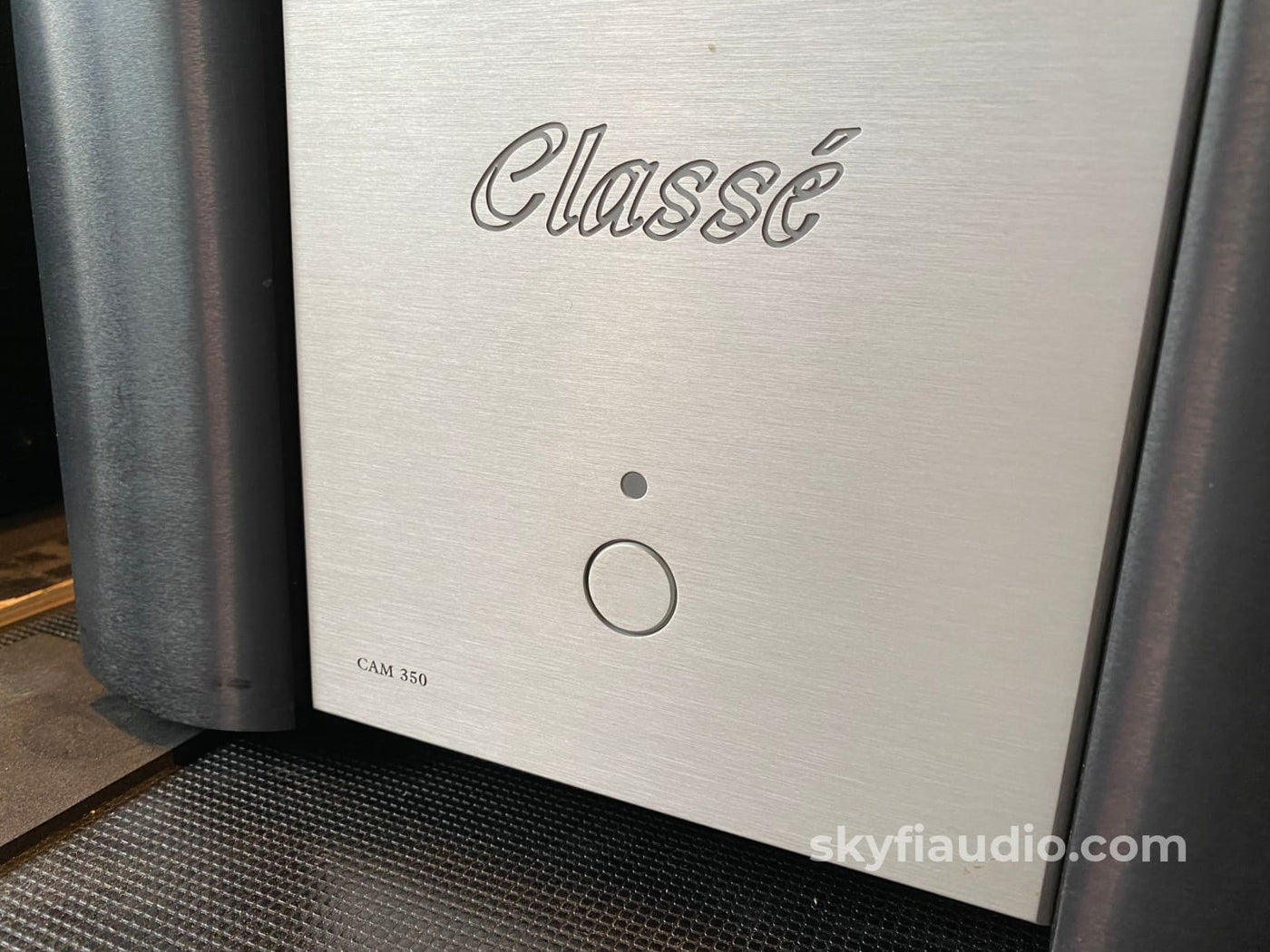 Classe CAM 350 Monoblock Amplifiers - 350W!!