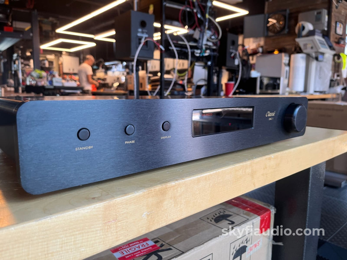 Classe DAC-1 - D/A Converter With Dual UltraAnalog 20-bit DACs