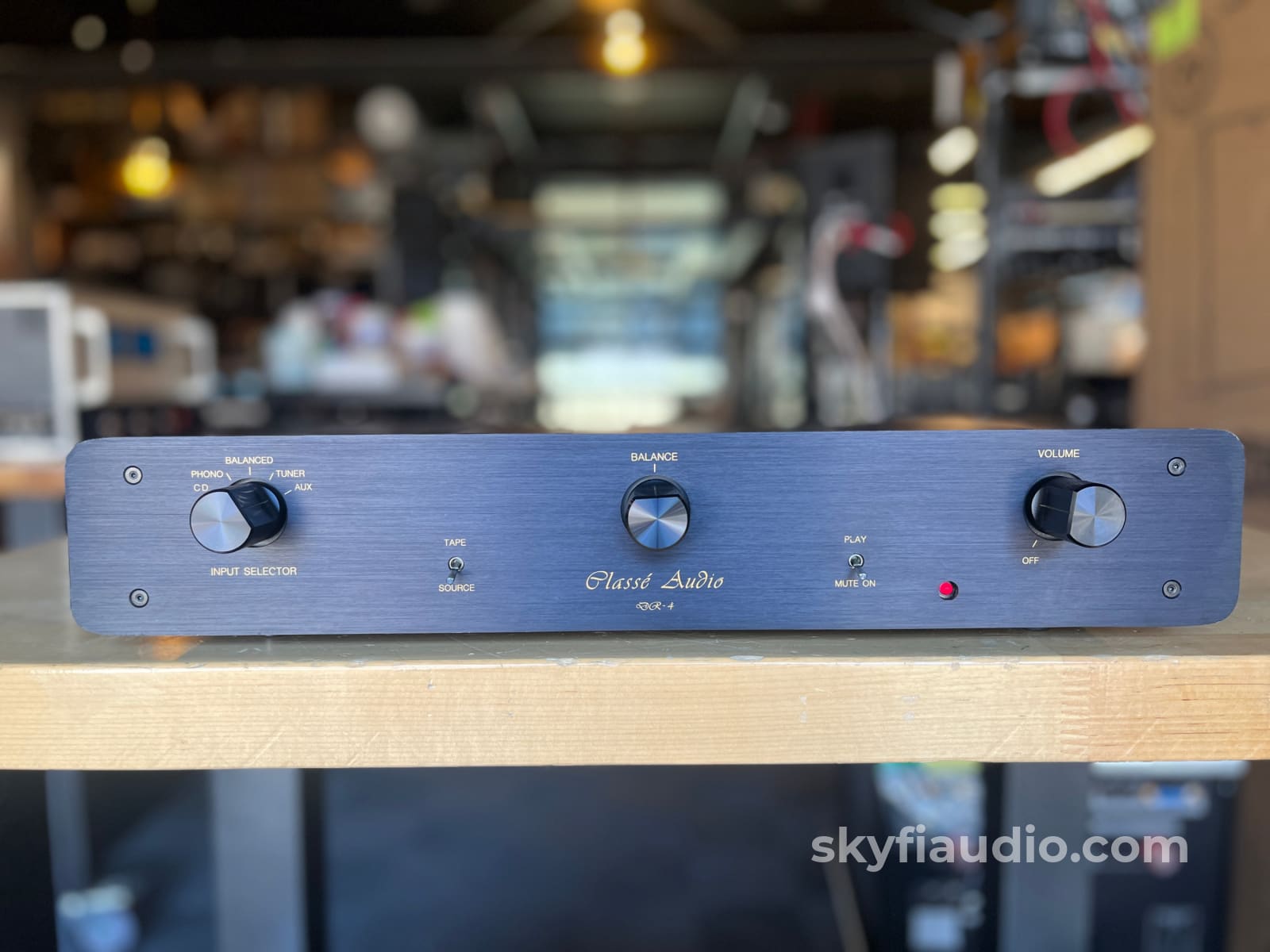 Classe DR-4 Preamplifier w/MM and MC Phono Inputs