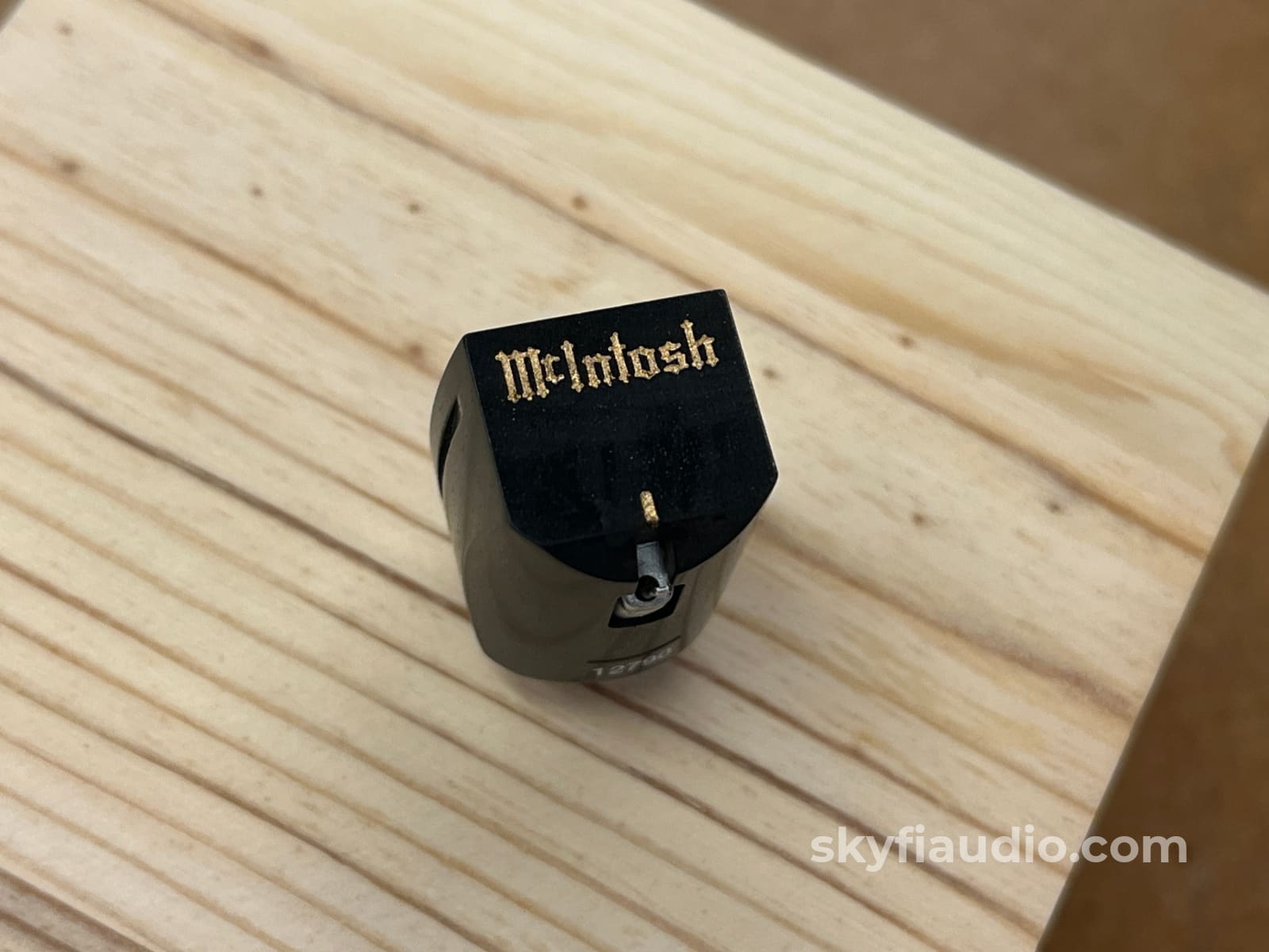 Clearaudio x McIntosh Virtuoso V2 Ebony MM Phono Cartridge