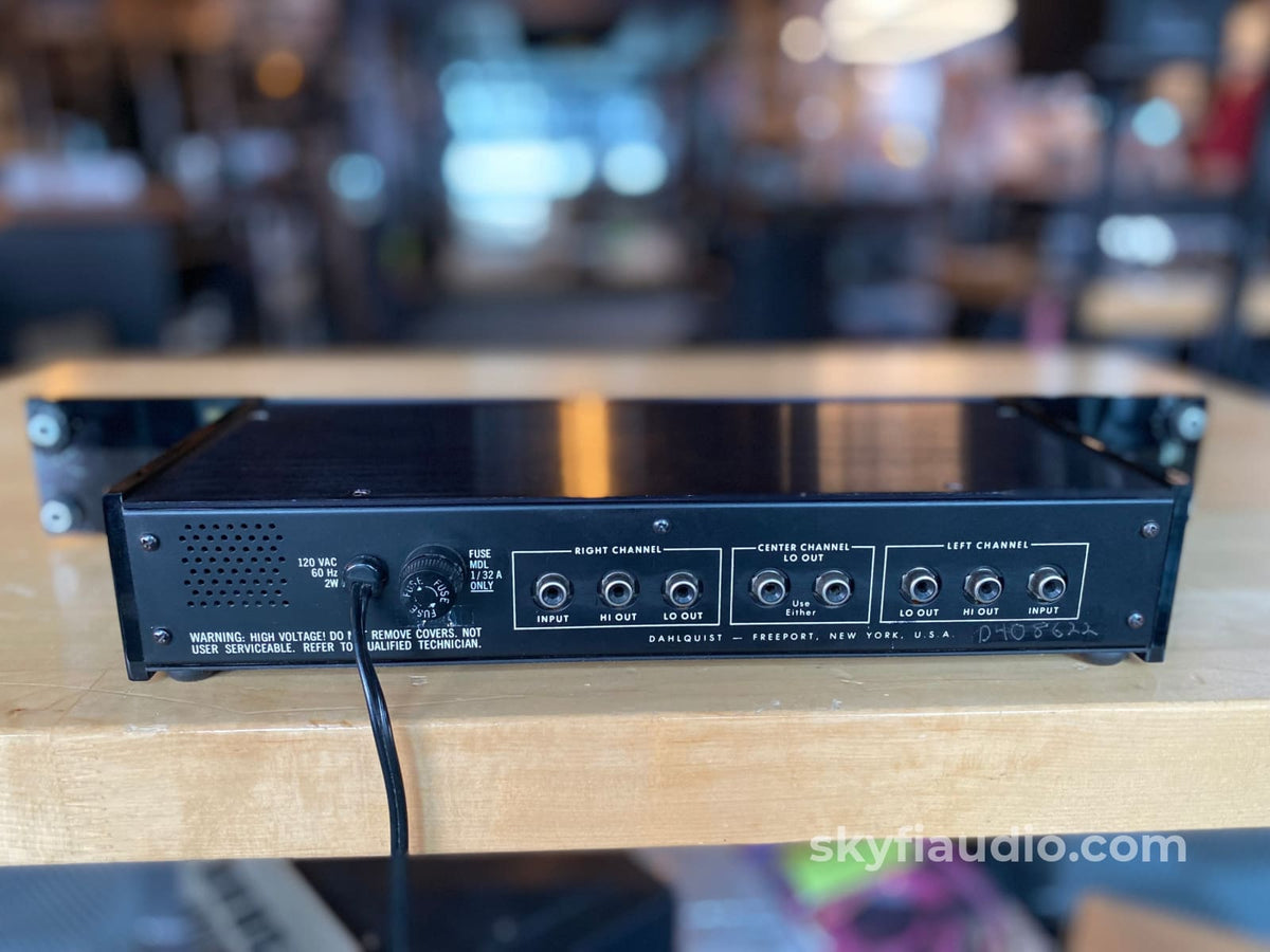 Dahlquist DQ-LP1 Electronic 2 Way Crossover with Rare Rack Mount