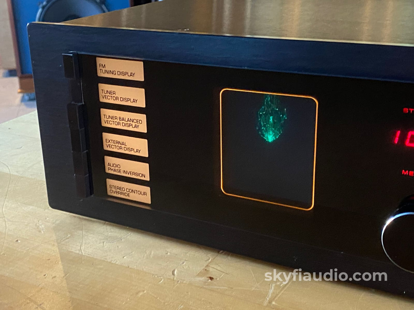 Day Sequerra FM Studio Tuner - Factory Serviced - Balanced XLR Outputs