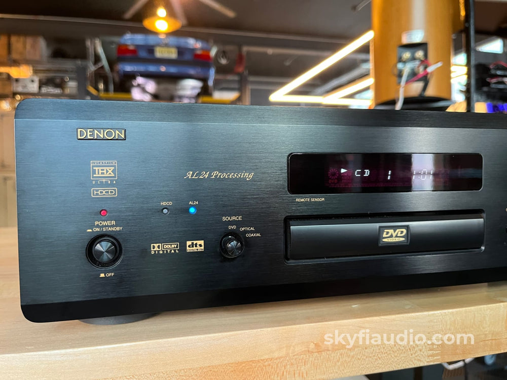Denon DVD-5000 CD/HDCD/DVD Player with Built-In 24-Bit DAC