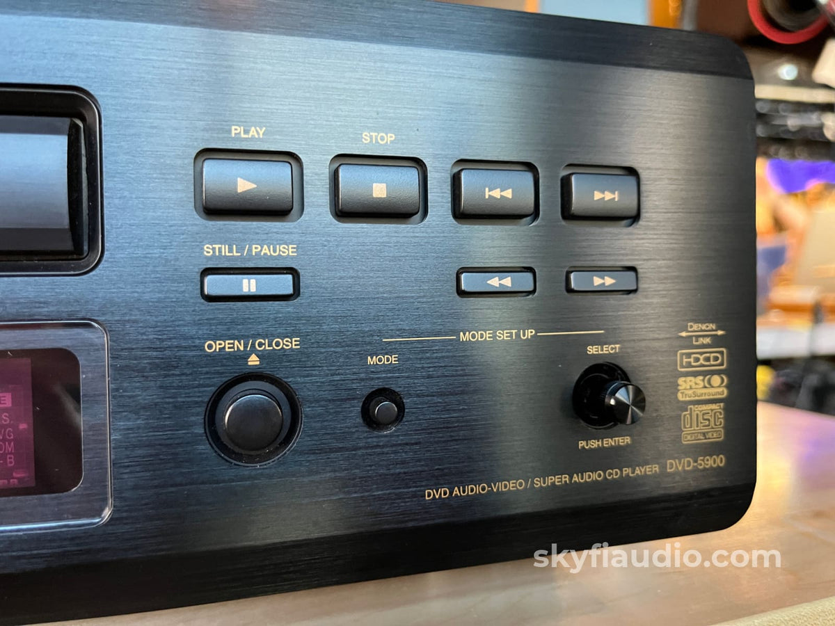 Denon DVD-5900 SACD/HDCD/DVD Player