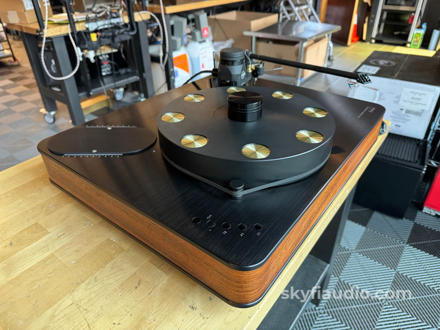 Dr. Feickert Firebird Turntable with Kuzma Tonearm - Stereophile Class