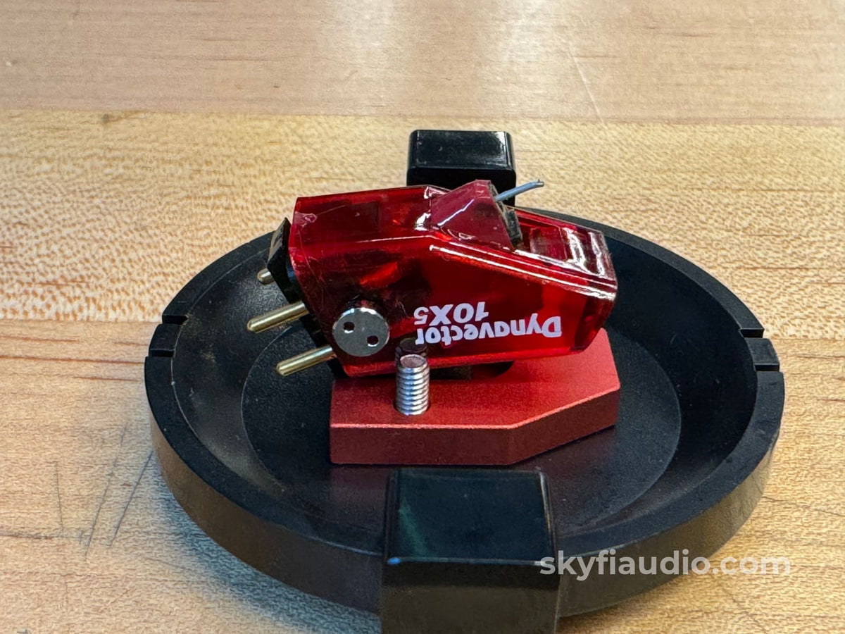 Dynavector 10X5 High Output MC Cartridge w/Aluminium Cantilever