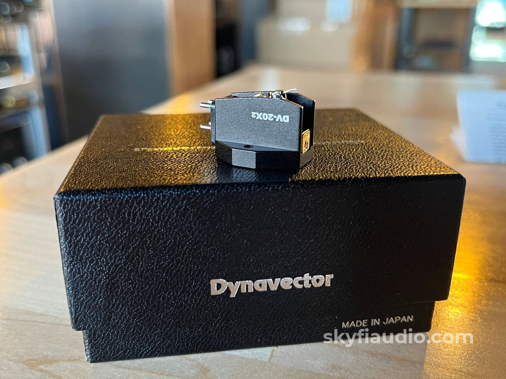 Dynavector DV 20X2-L - Low Output Moving-Coil Phono Cartridge