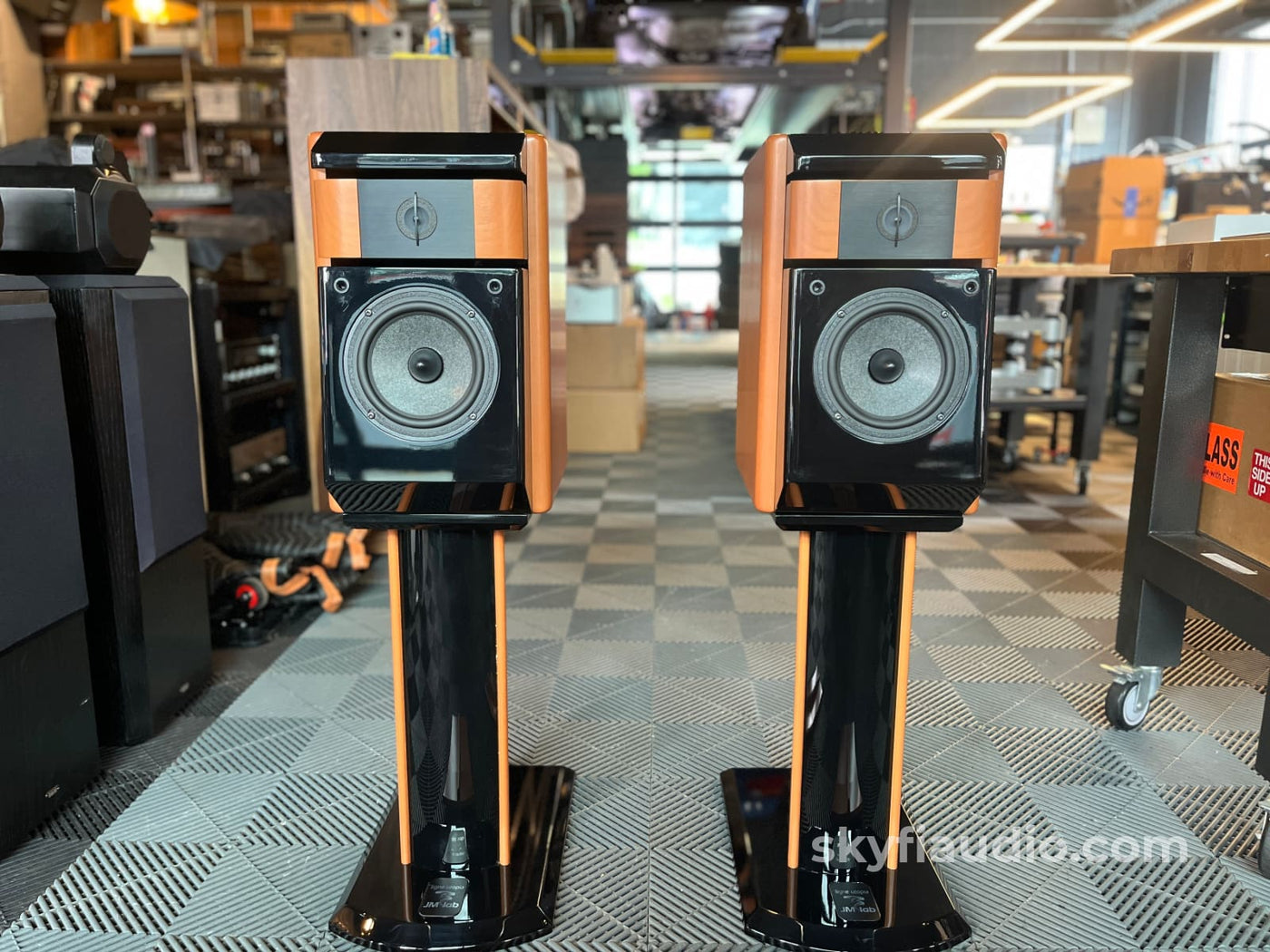 Focal JM Labs Micro Utopia Speakers - With Stands