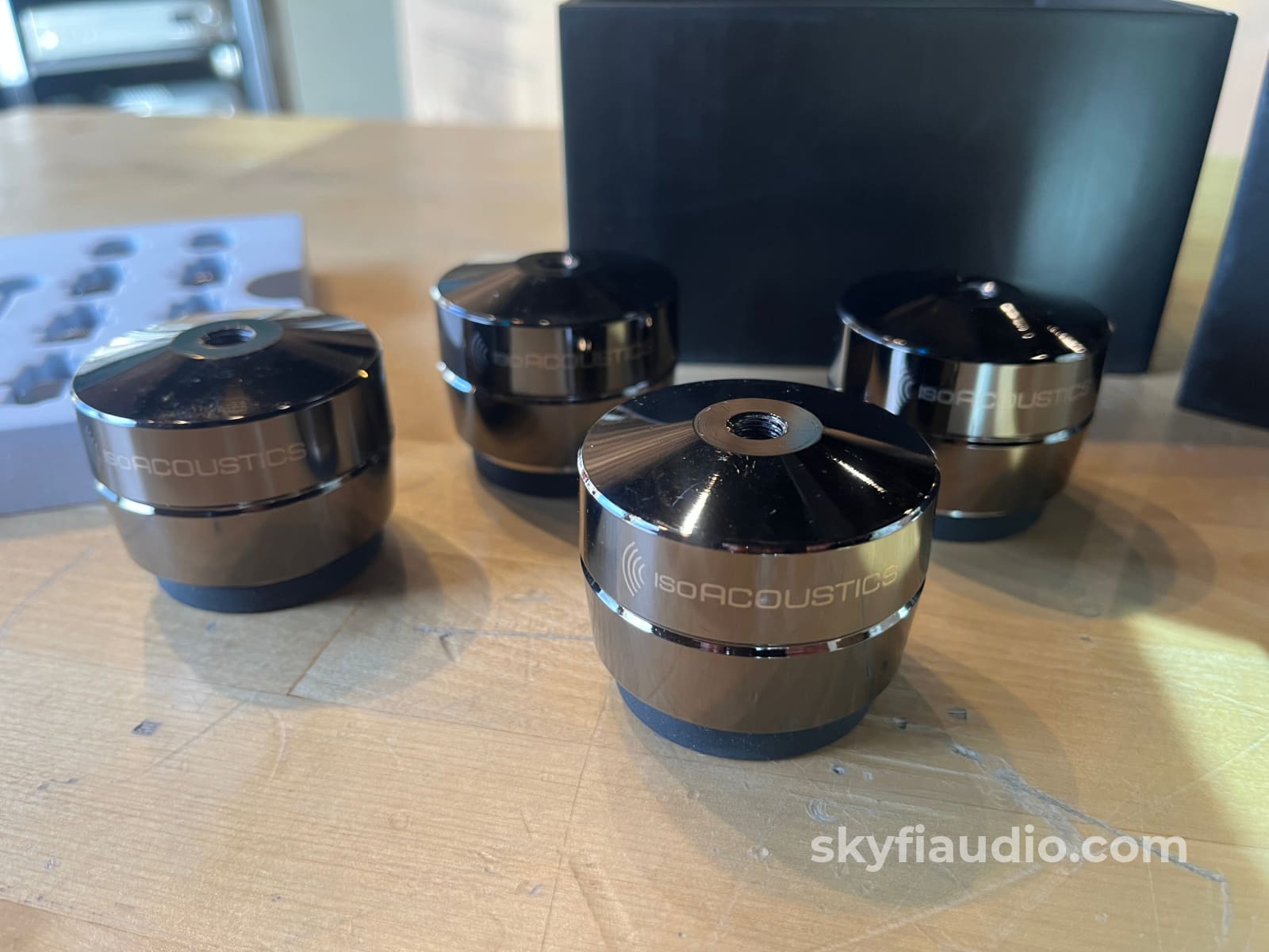 IsoAcoustics Gaia II Isolation Feet
