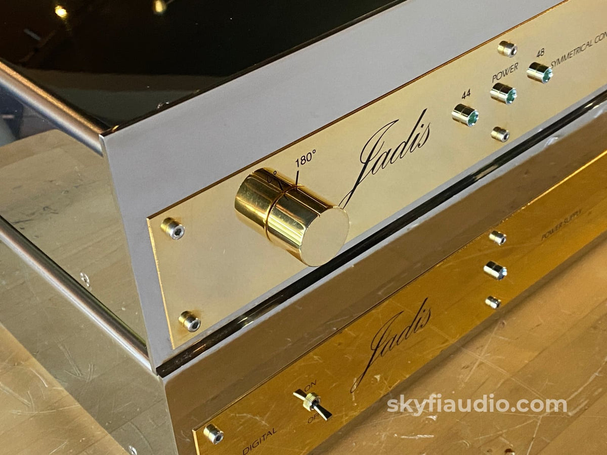 Jadis JS1 Dual Chassis Tube DAC With Tube Power Supply - Made In Franc