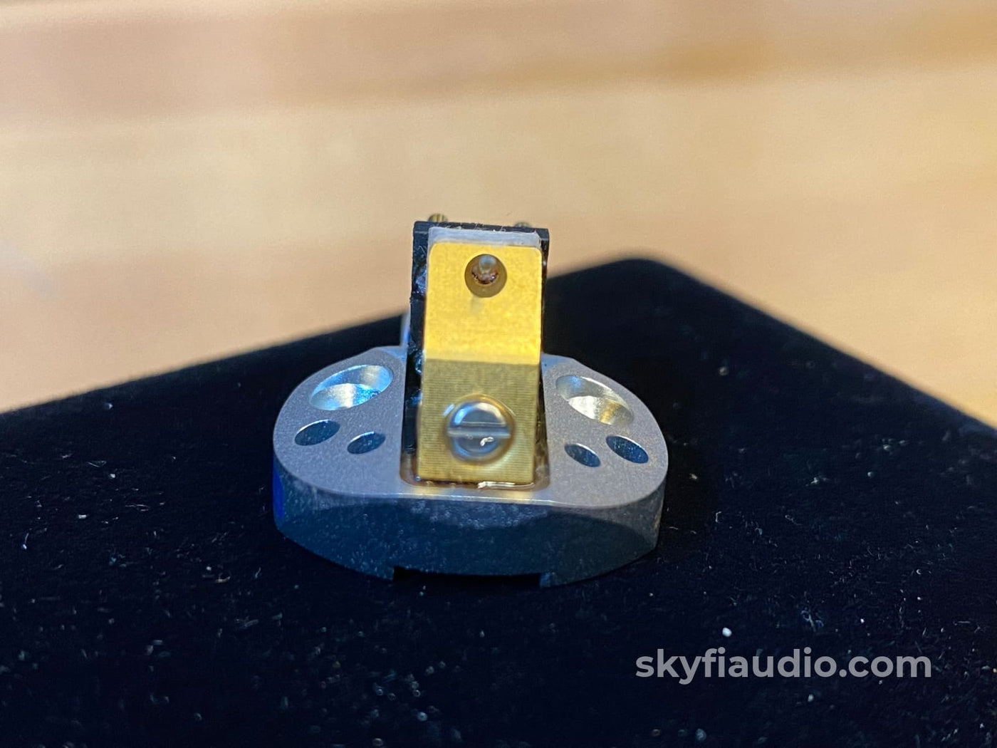 Linn Krystal MC Cartridge Like New In Box - Nude Stylus!