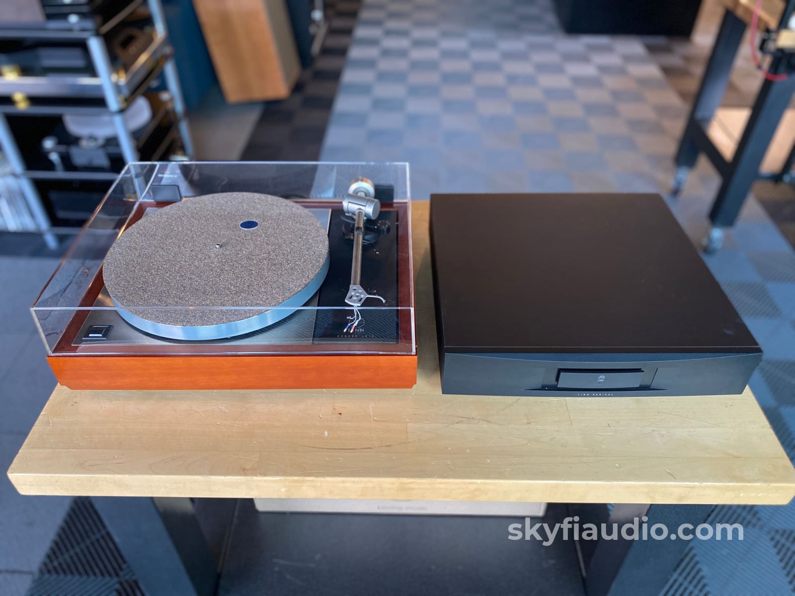 Linn LP12 with Ekos SE Tonearm, Radikal Power Supply, and New Hana MH,