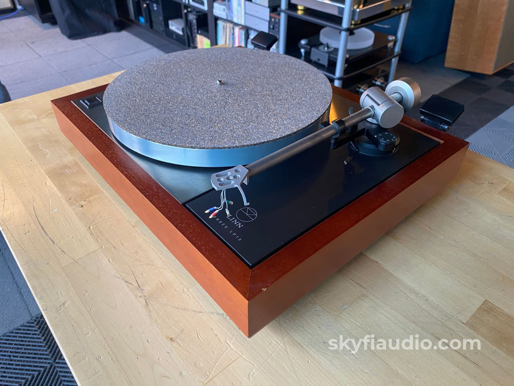 Linn LP12 with Ekos SE Tonearm, Radikal Power Supply, and New Hana MH,