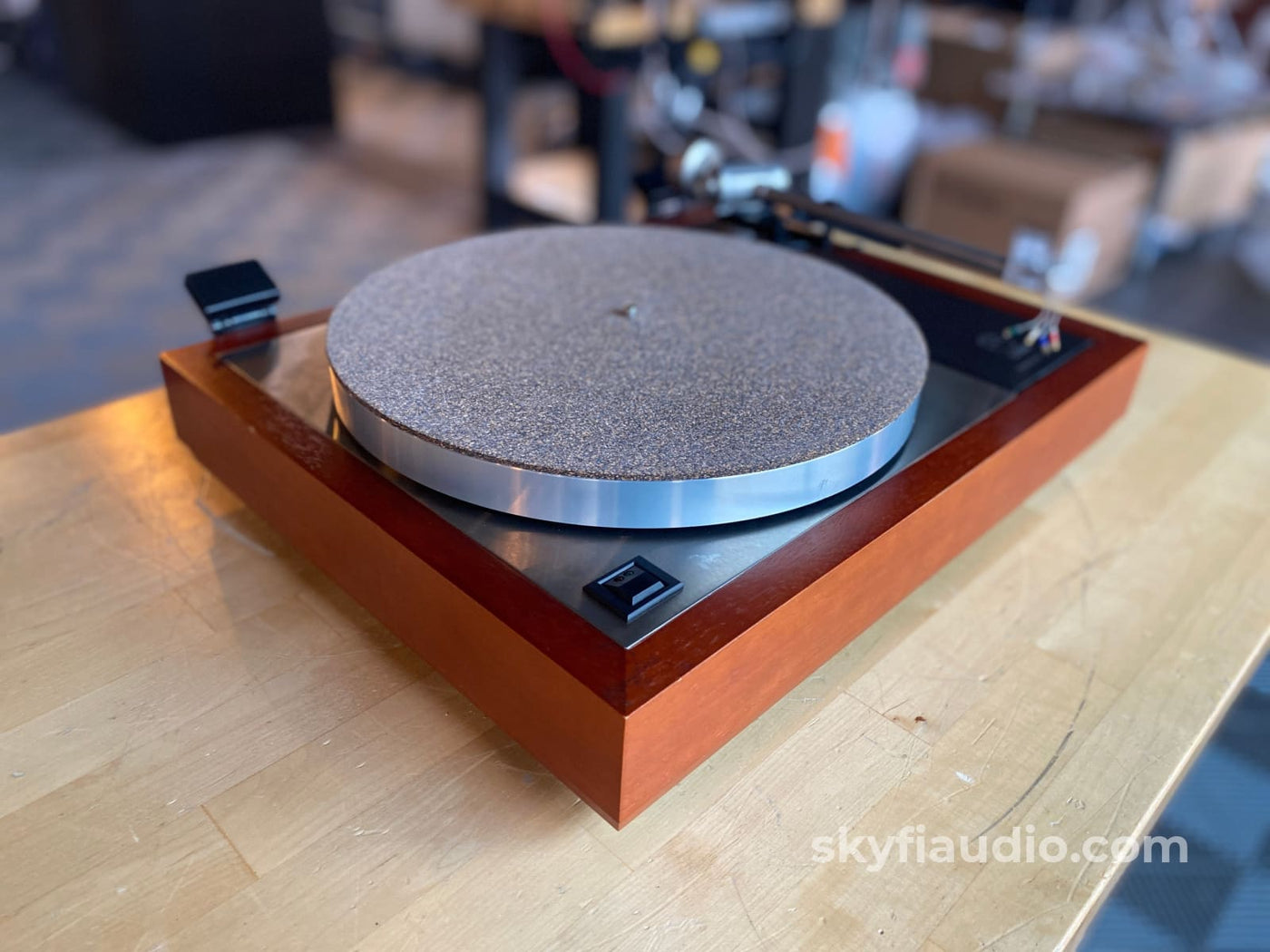 Linn LP12 with Ekos SE Tonearm, Radikal Power Supply, and New Hana MH,