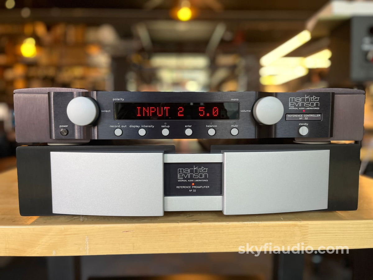 Mark Levinson No. 32 Reference Controller / Reference Preamplifier - S