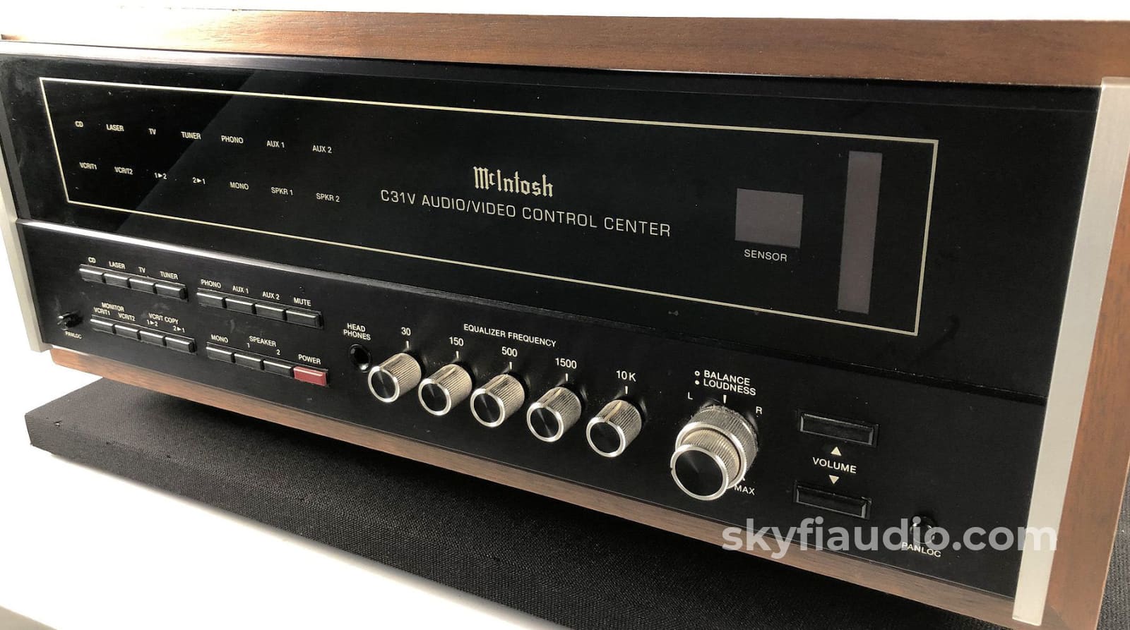 McIntosh C31V Preamp with Phono - Includes Remote, Wood Case, and Manu