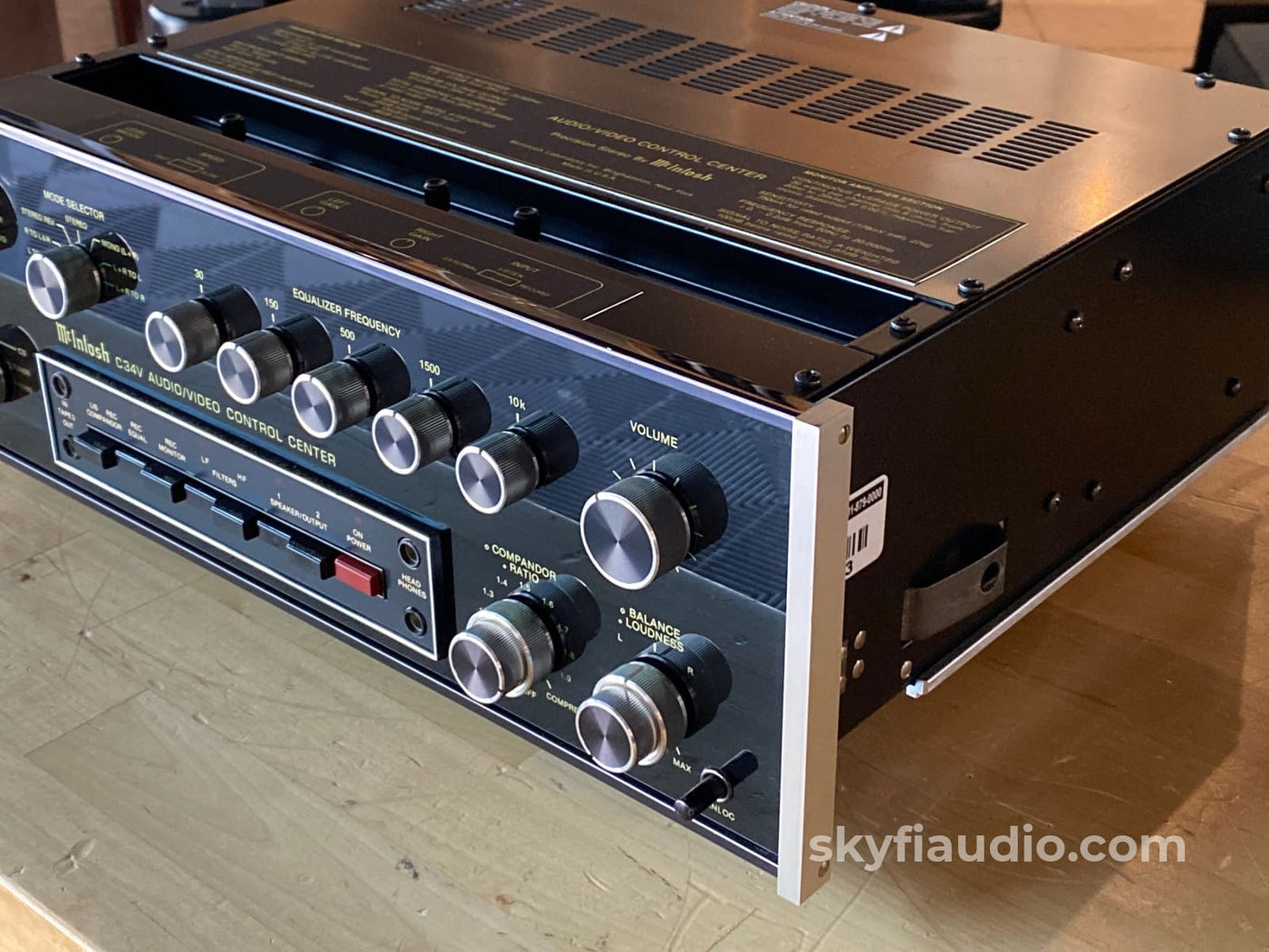 McIntosh C34V "Integrated" Preamp with 20W x 2 Amp Section and 5-Band