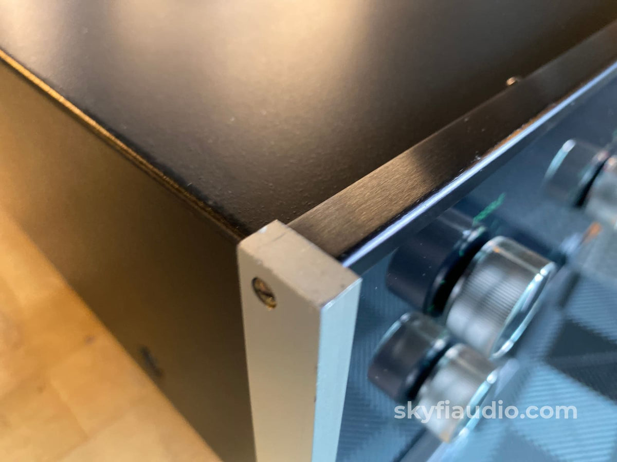 McIntosh C38 Solid State Preamplifier, Full Featured w/Phono Stage