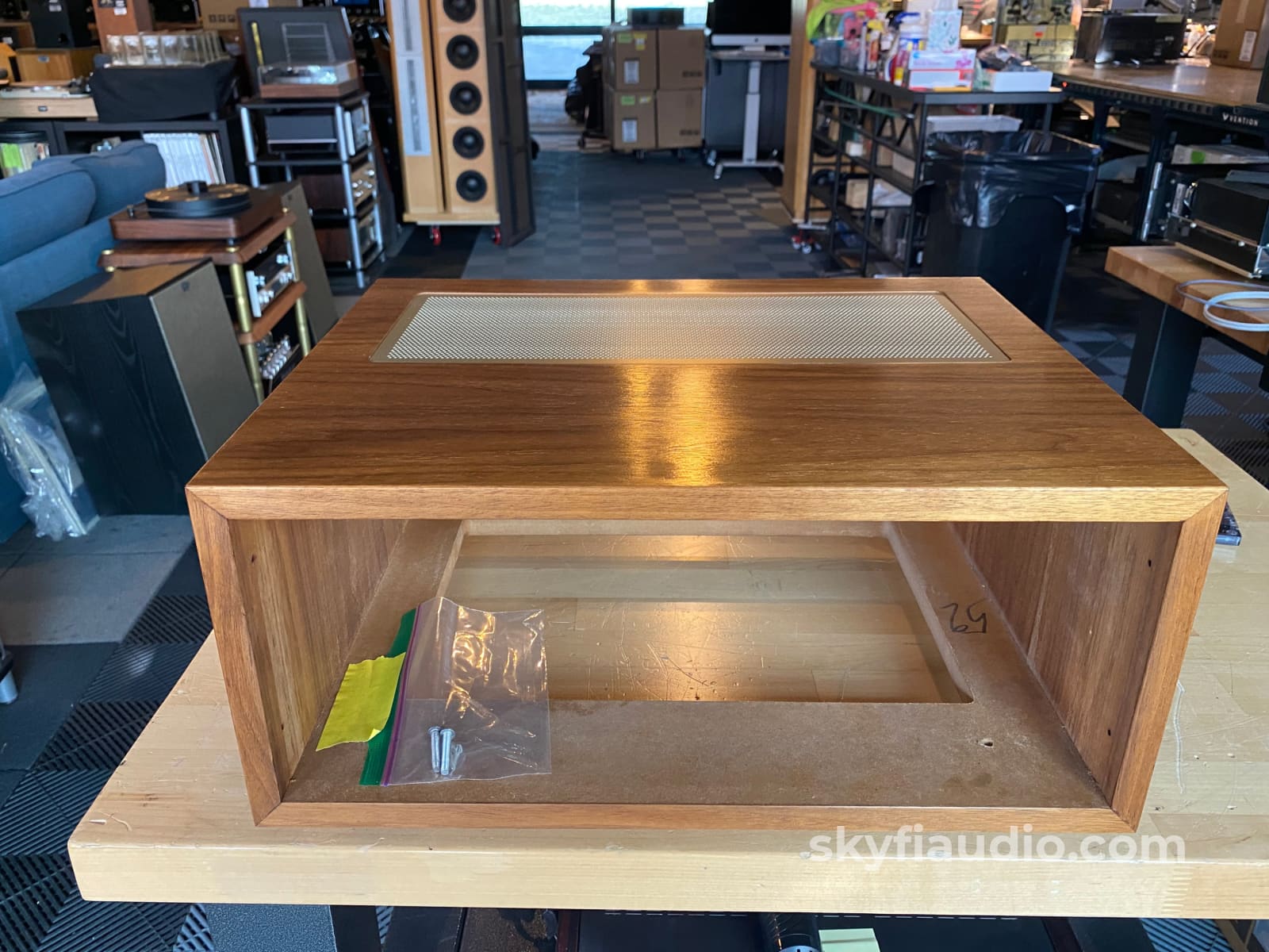 McIntosh L74 Walnut Cabinet - Super Rare - Fits C39, CR12, MX130 and M