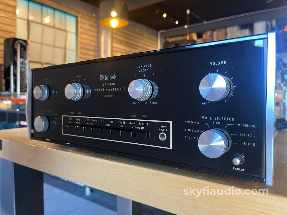 McIntosh MA6100 Integrated Amplifier w/Original Box - Serviced