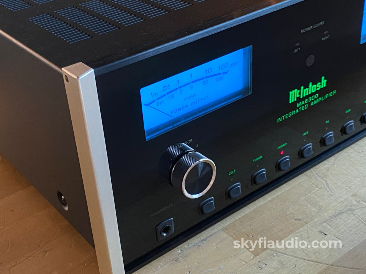 McIntosh MA6300 Integrated Amplifier - All Analog with Phono Input