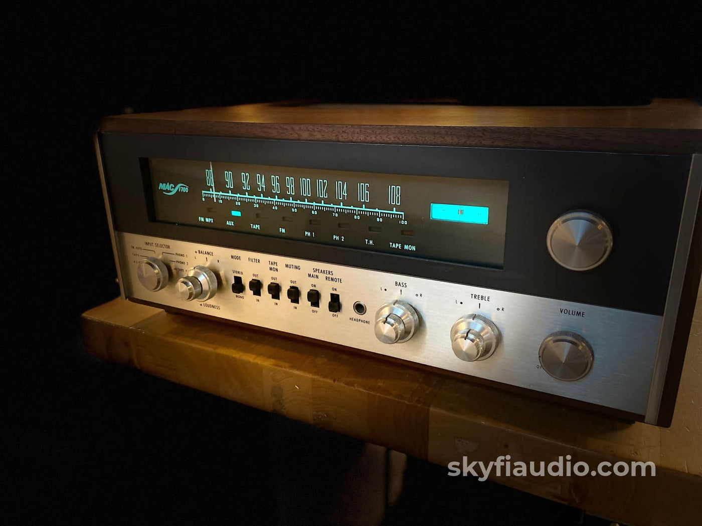 McIntosh MAC1700 Vintage Tube/Transistor Receiver - Serviced