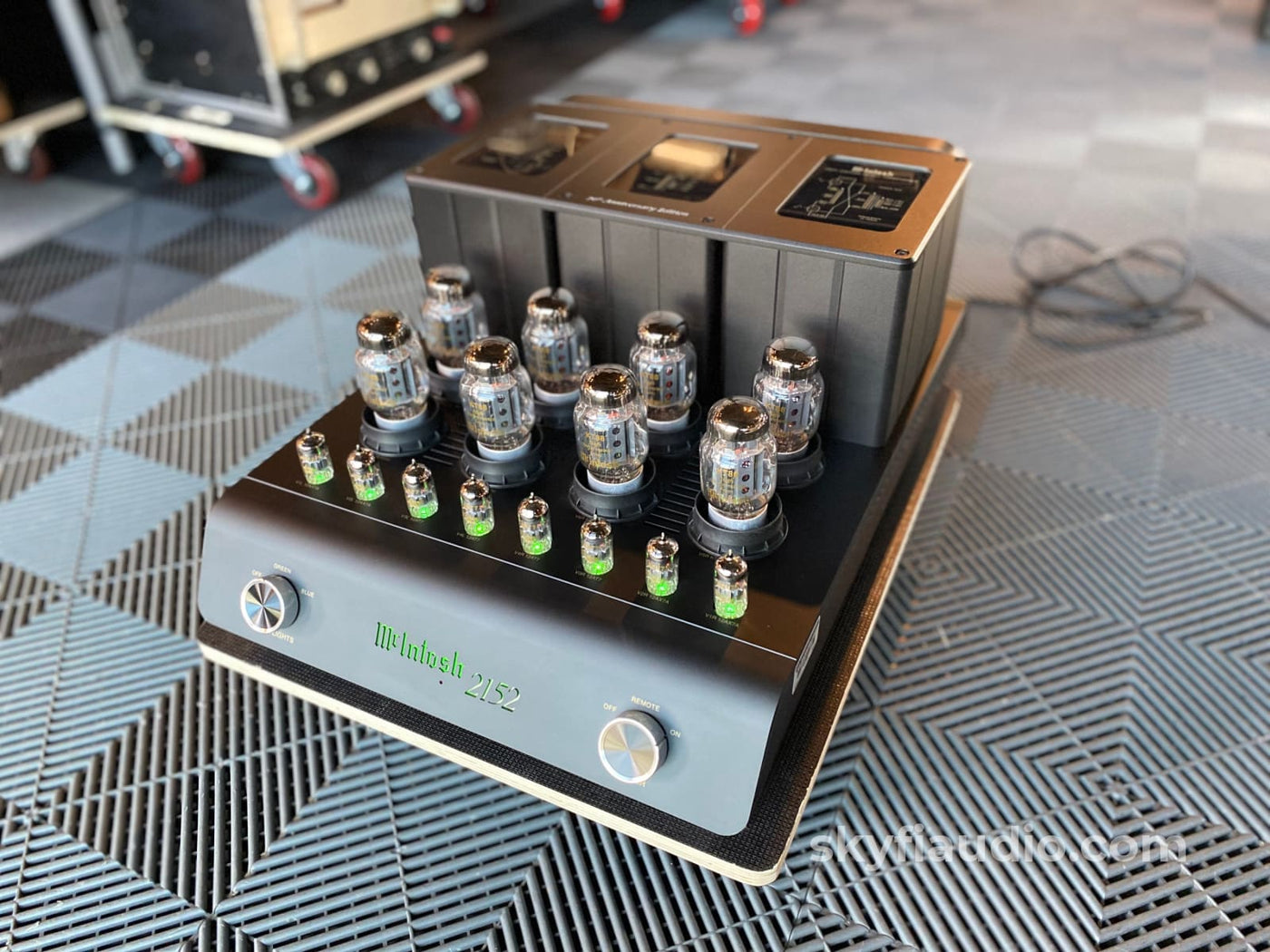 McIntosh MC2152 70th Anniversary Tube Amplifier - 150W x 2