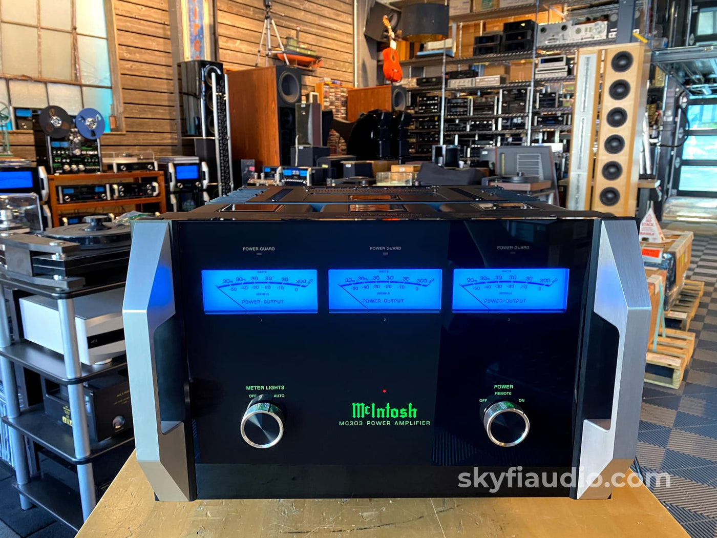 McIntosh MC303 3-Channel Solid State Amplifier, Pre-Loved