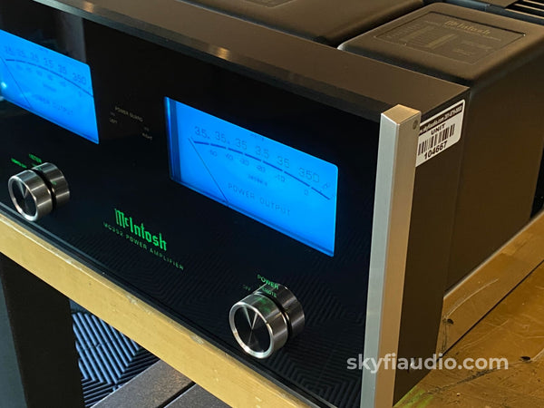 McIntosh MC352 Double Balanced Solid State Amplifier with 350W x 2!