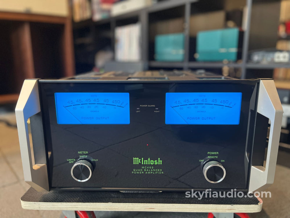McIntosh MC462 Solid State Amplifier - Quad Balanced - Pre-Loved