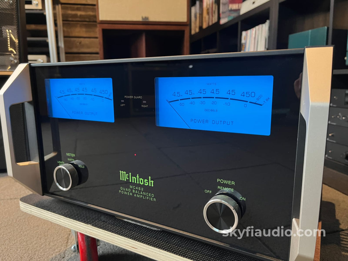 McIntosh MC462 Solid State Amplifier - Quad Balanced - Pre-Loved