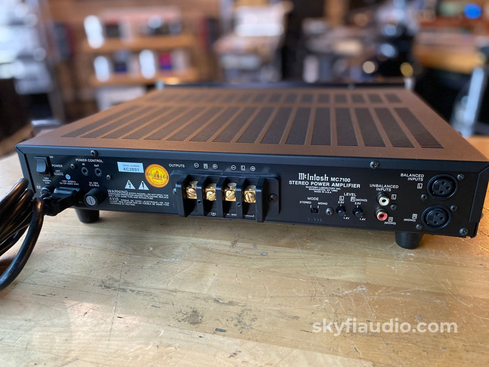 Mcintosh MC7100 - Compact Yet Powerful Stereo Amplifier w/Balanced Inp