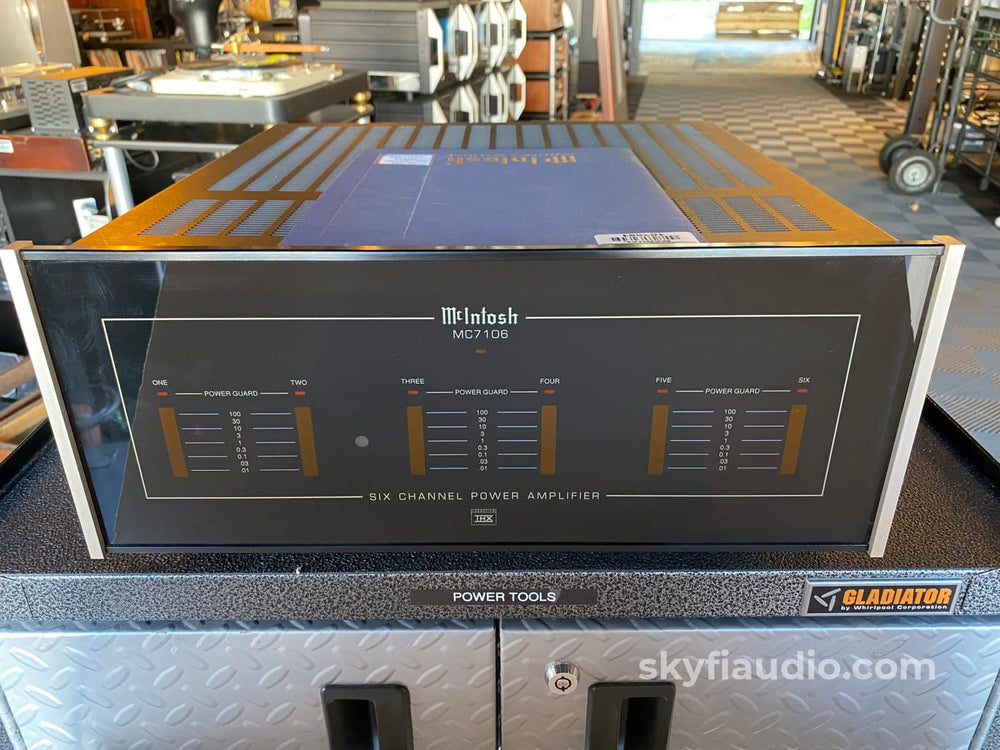 McIntosh MC7106, 6 Channel Solid State Amp w/LED VU Meters, Lucasfilm