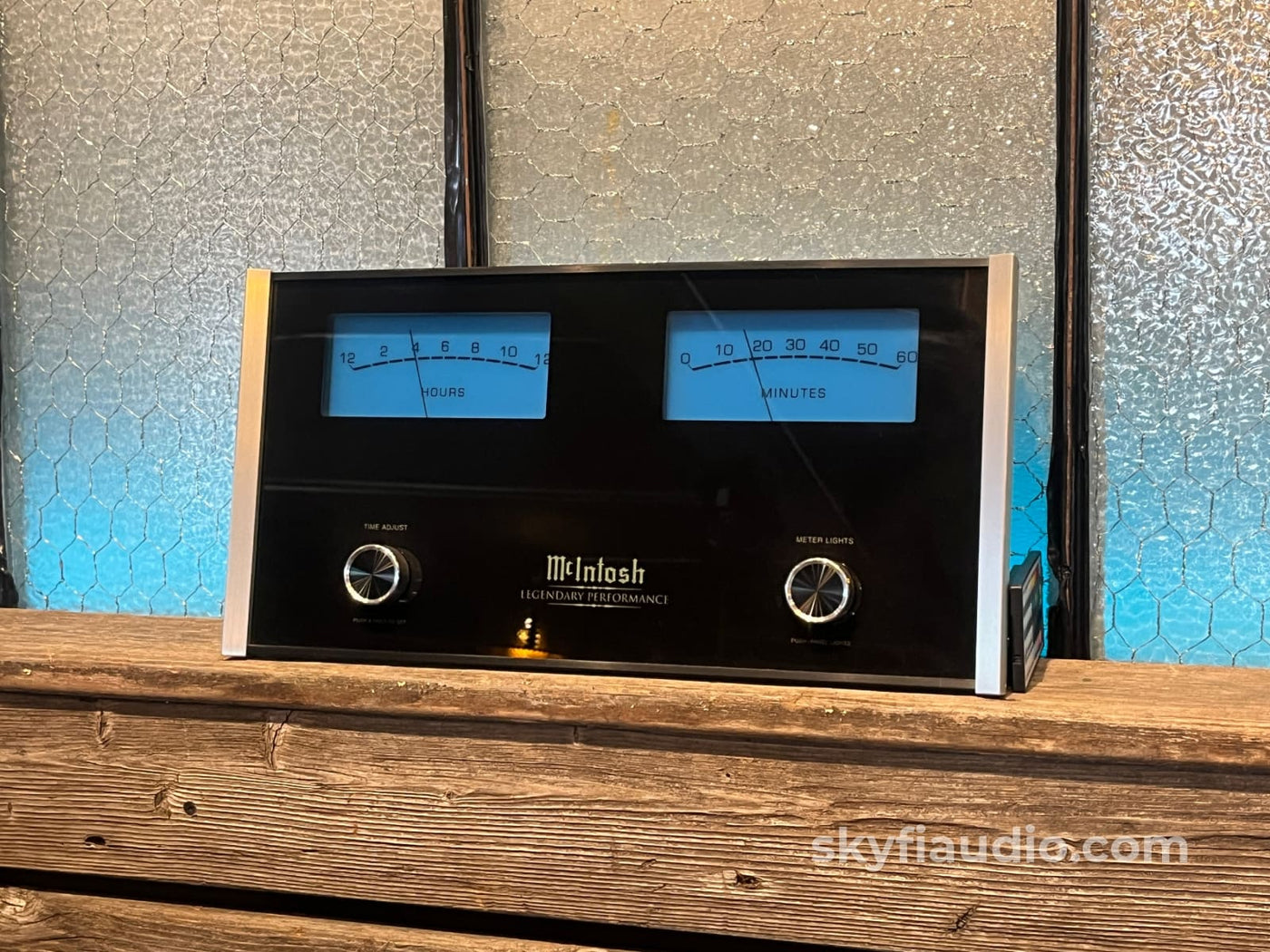 McIntosh MCLK-12 Mantle Clock - Great Condition
