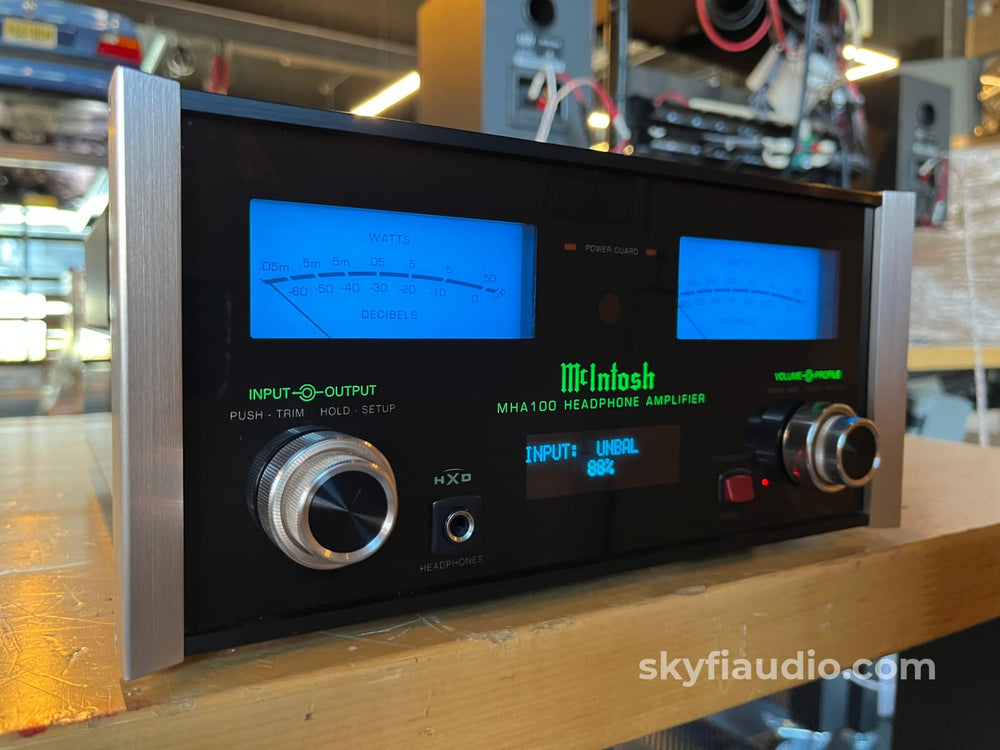 McIntosh MHA100 Integrated Amplifier - Headphones Or Speakers