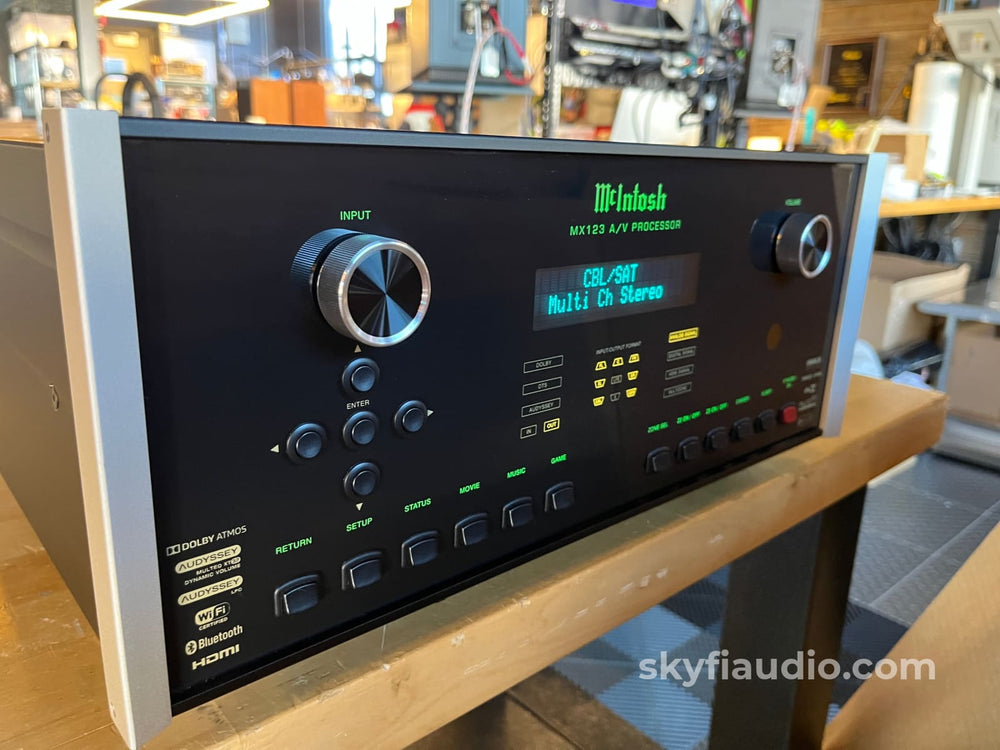 McIntosh MX123 A/V Processor w/4K Ultra HD, HDR10, Dolby Vision & Atmo