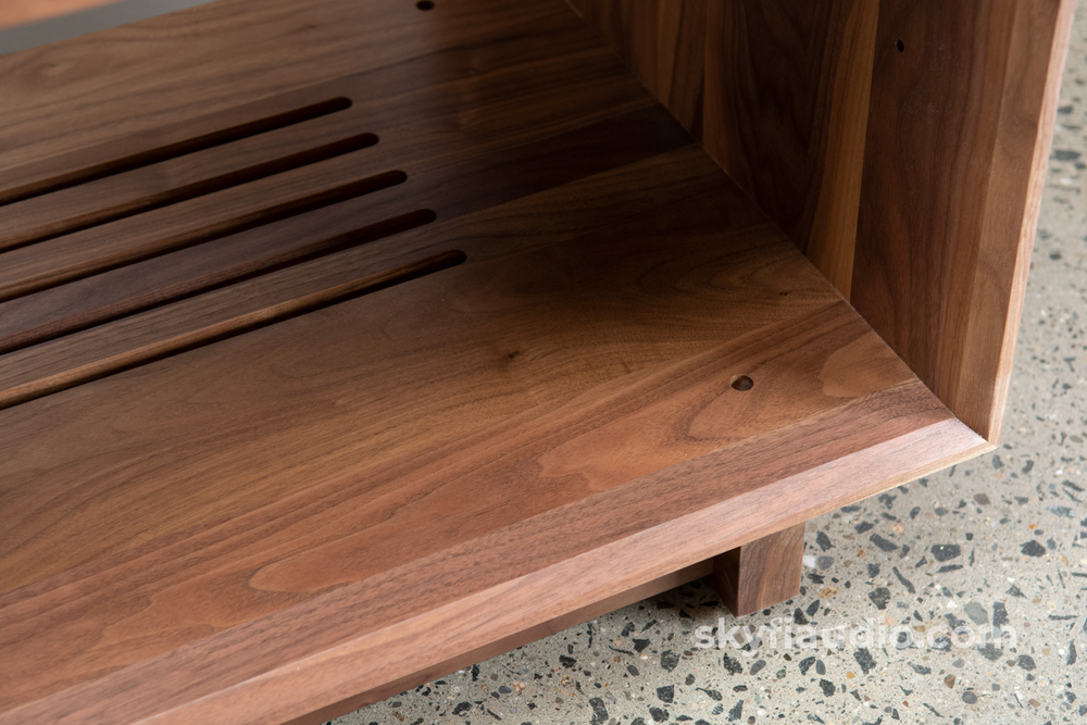 McIntosh Solid Wood Audio Rack 1x4 by Symbol Audio