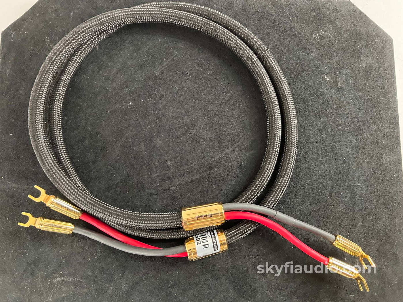 McIntosh Speaker Cable (Single) w/Spades - 2m - In Store Only
