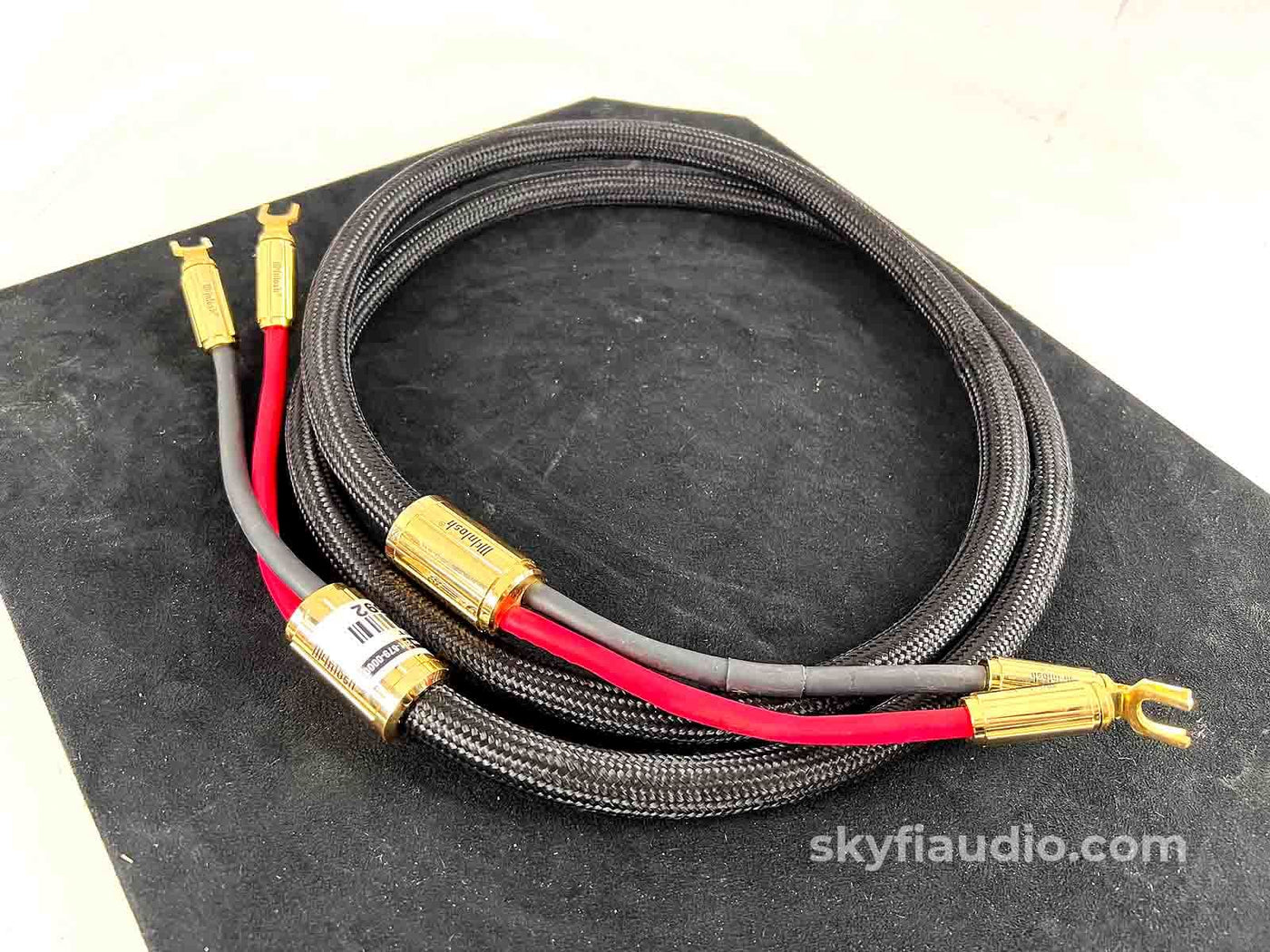 McIntosh Speaker Cable (Single) w/Spades - 2m - In Store Only