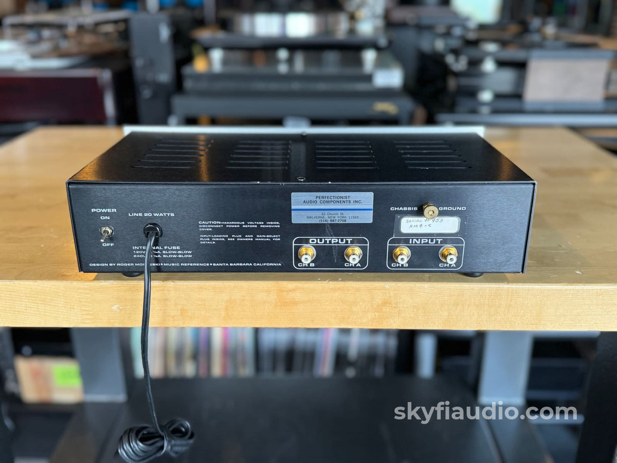 Music Reference RM-4 Tube MC Head Amp - by Roger Modjeski